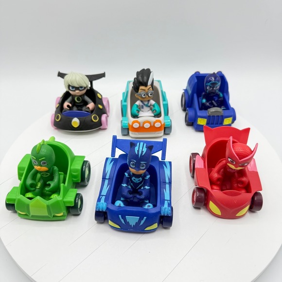 Hasbro | Toys | Pj Masks Battle Racers Vehicles W Figures Romeo Catboy ...